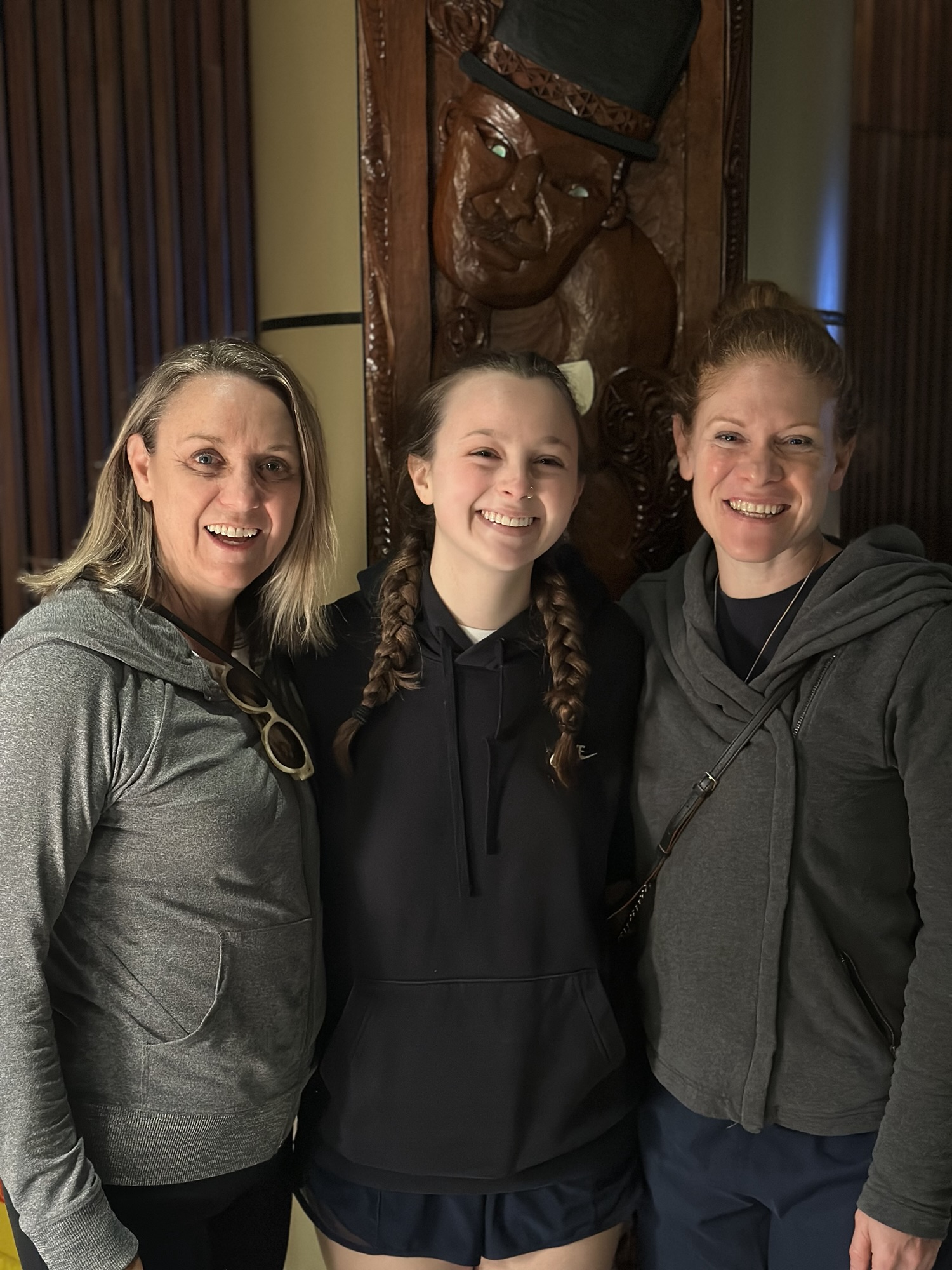 Swimming in the stars – The Ostrom Family Adventures